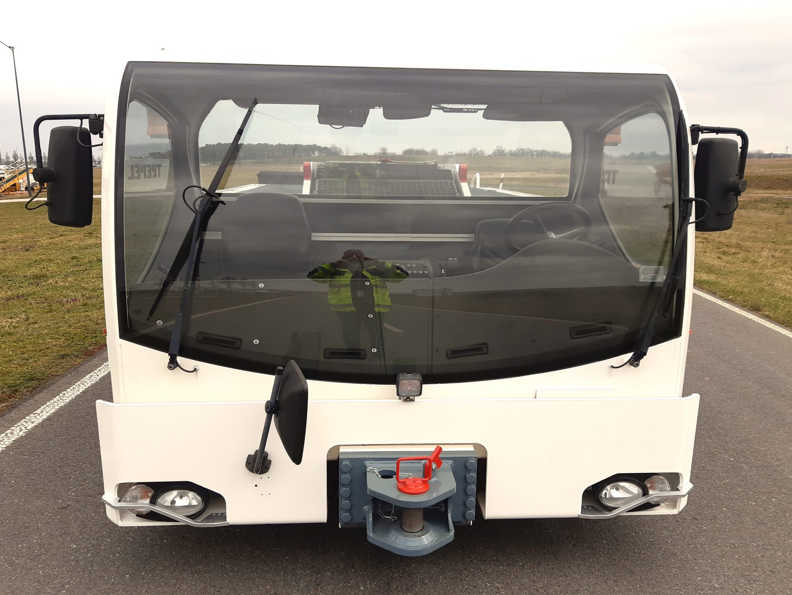 Aircraft Pushback Tractor Trepel Challenger 160