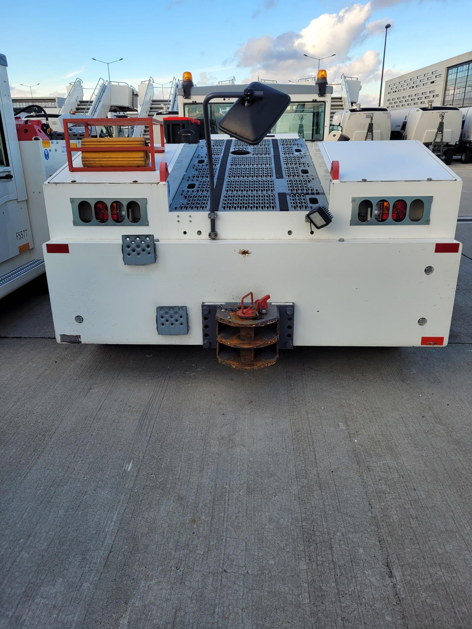 Aircraft Pushback Tractor Trepel CHALLENGER 150