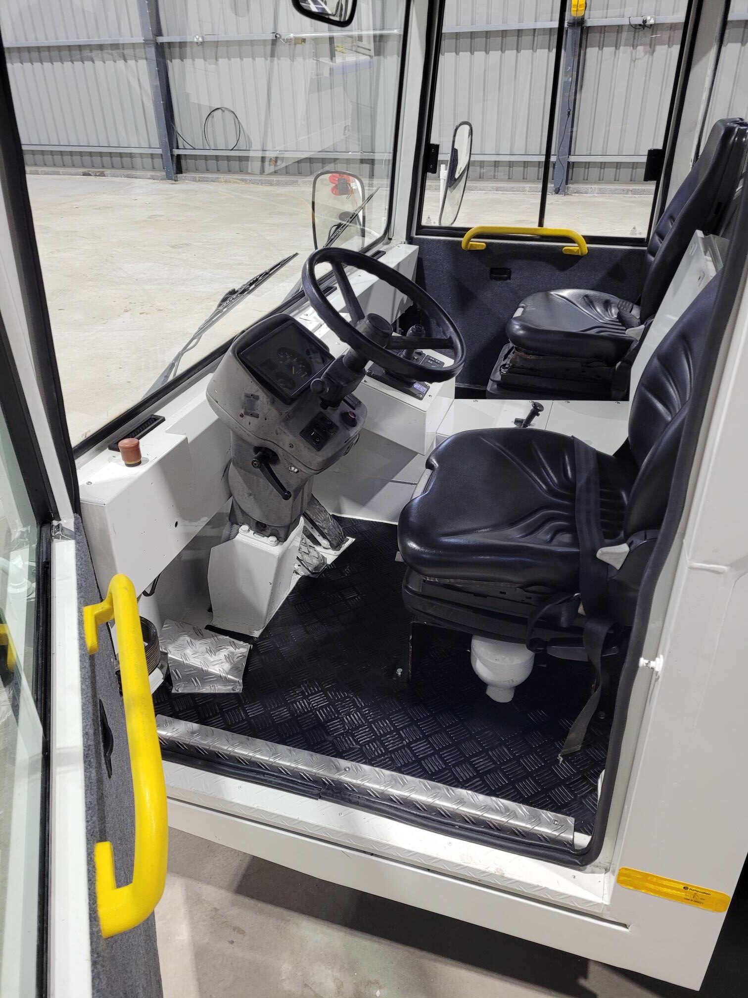 Aircraft Pushback Tractor Schopf F110