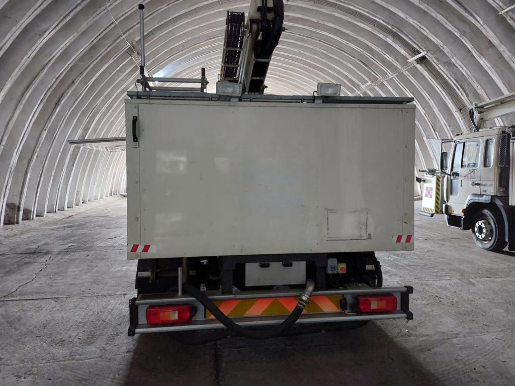 Aircraft De-icer Vestergaard Elephant MY