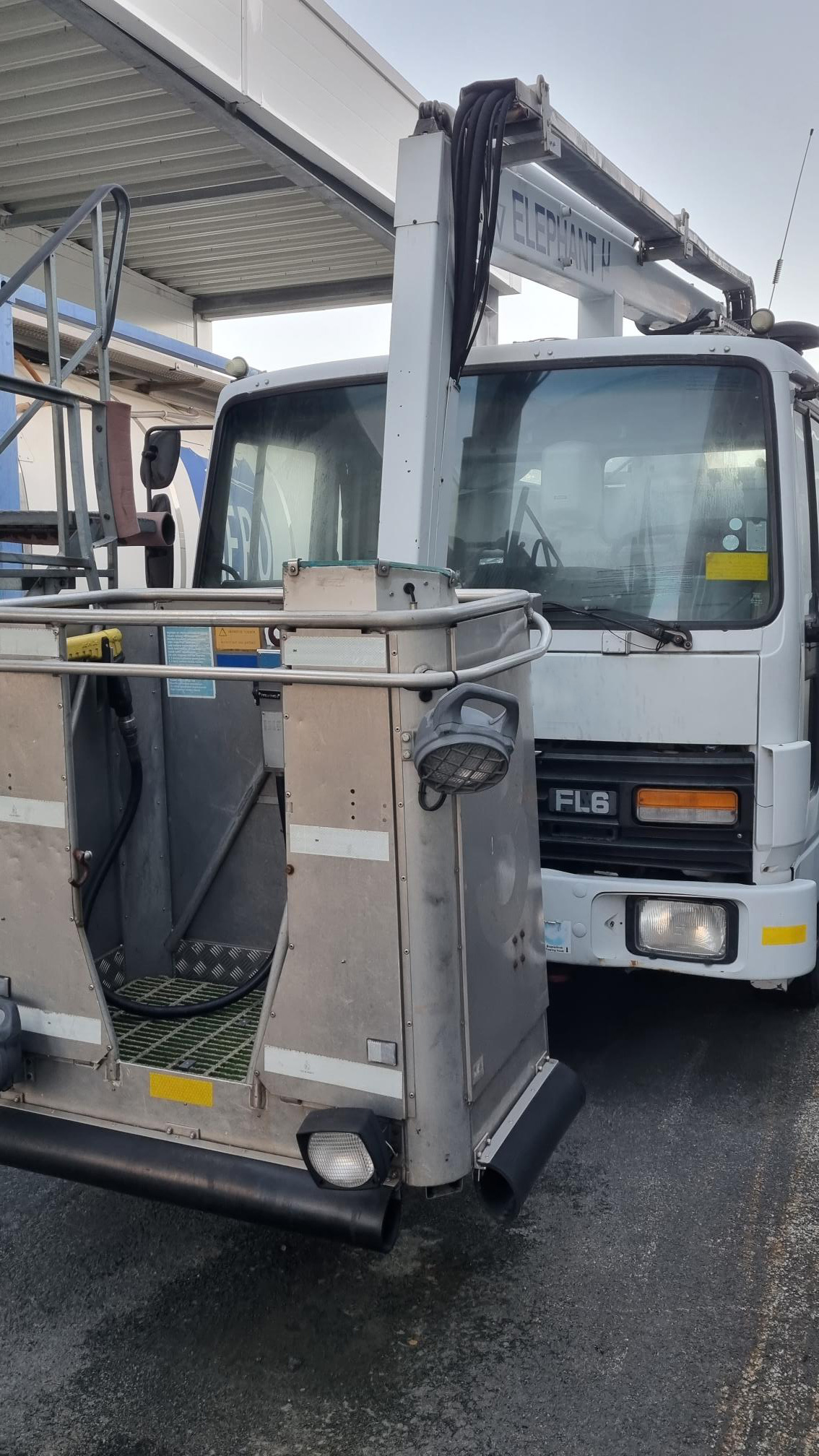 Aircraft De-icer Vestergaard Elephant MY 93