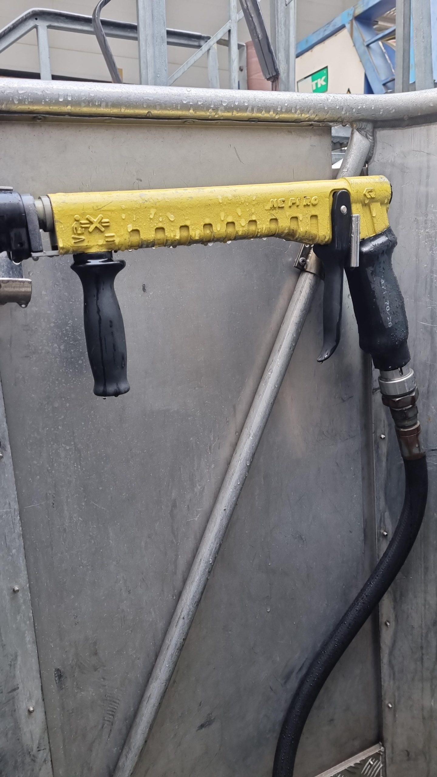 Aircraft De-icer Vestergaard Elephant MY 93