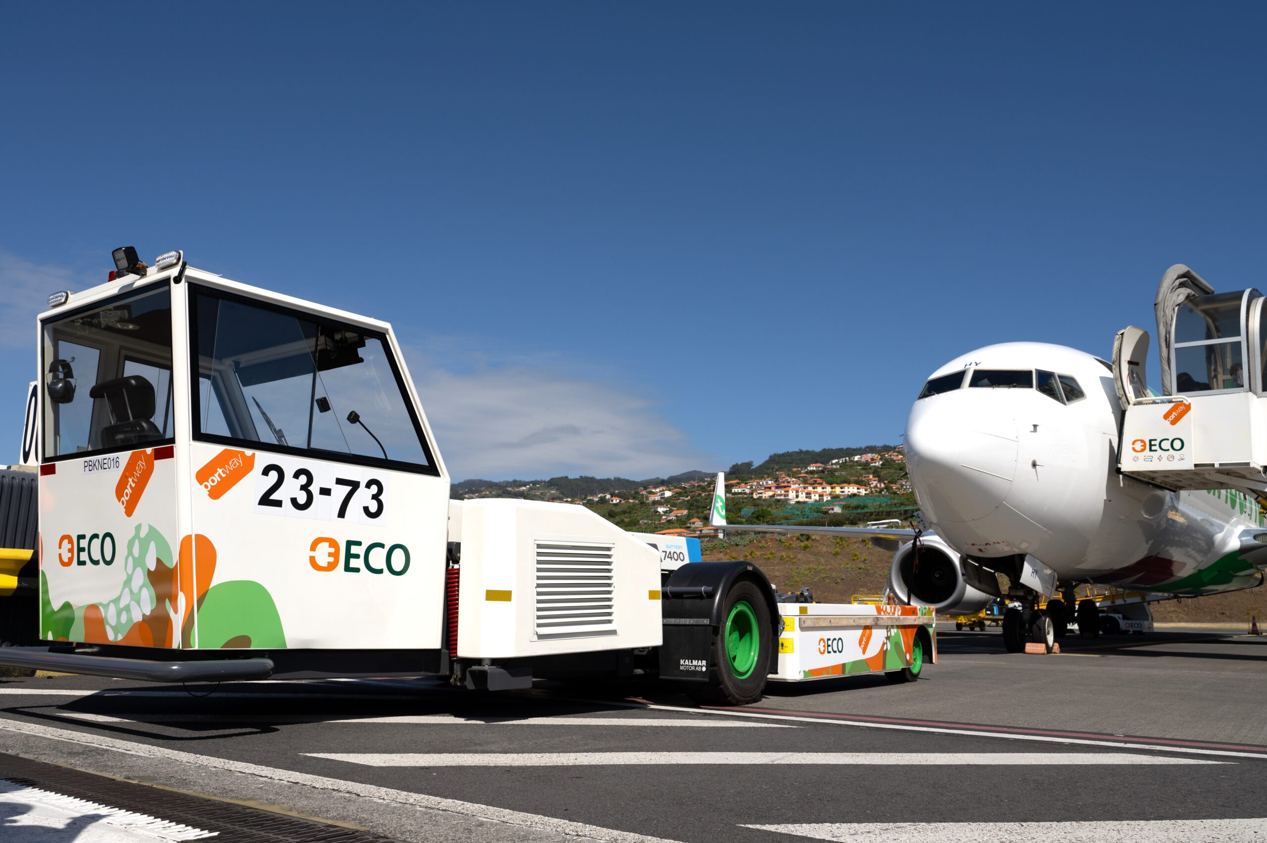 Aircraft Pushback Towbarless Tractor Kalmar TBL 100 New